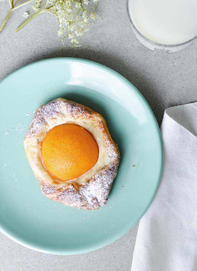 Peach ricotta pastries
