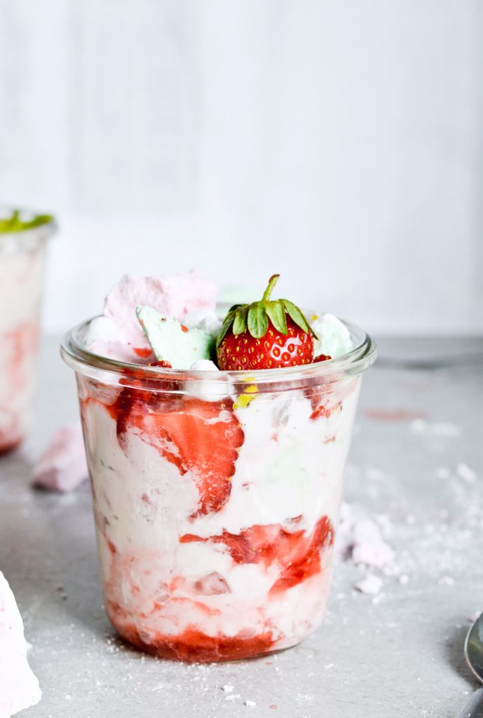 Easy strawberry Eton mess