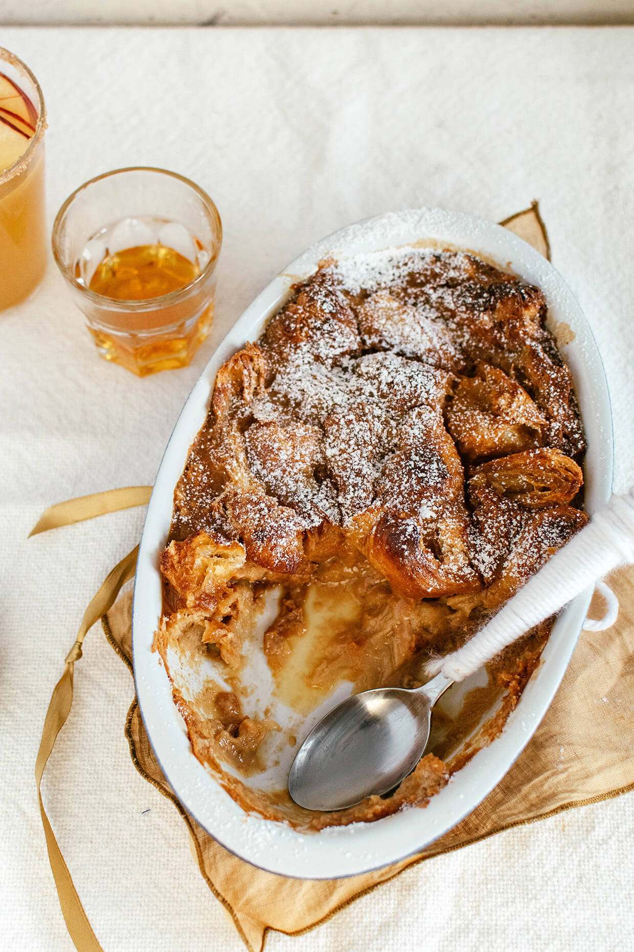 Caramel croissant pudding with rum