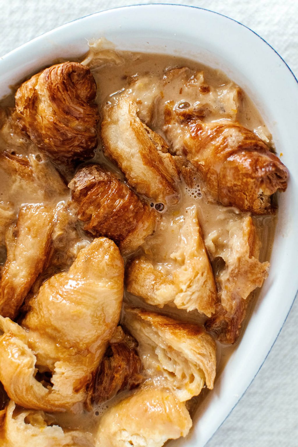 Caramel croissant pudding with rum