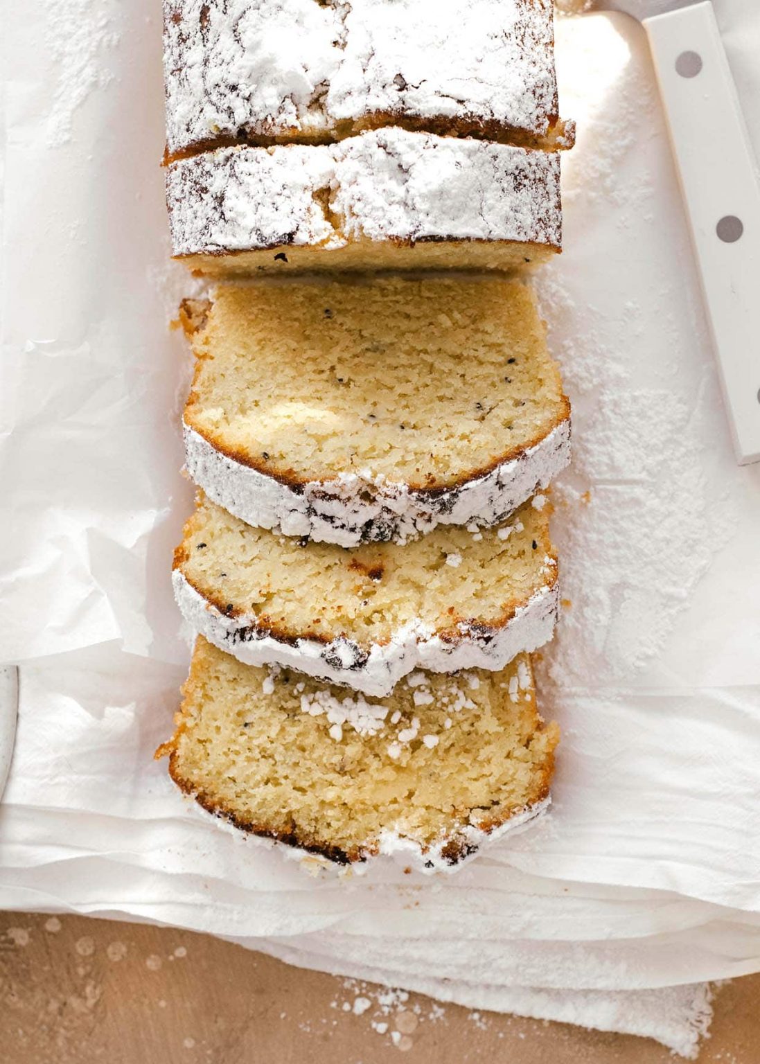 Kiwi lime loaf cake with yogurt