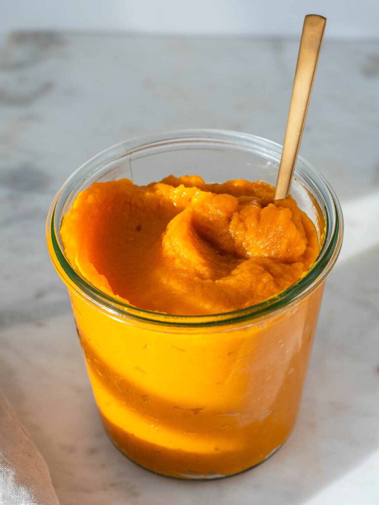 Homemade pumpkin puree